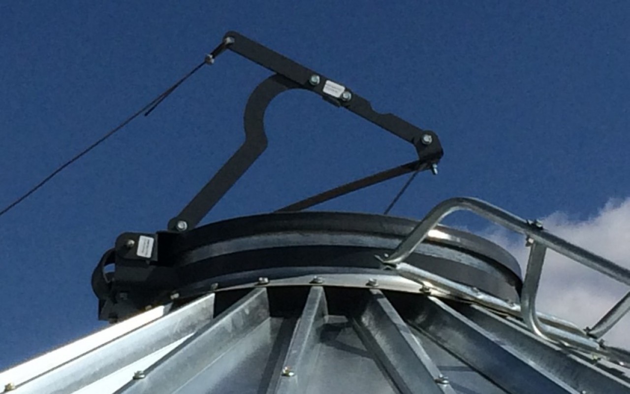 Hopper Bin With Lid at Daryl Hudson blog