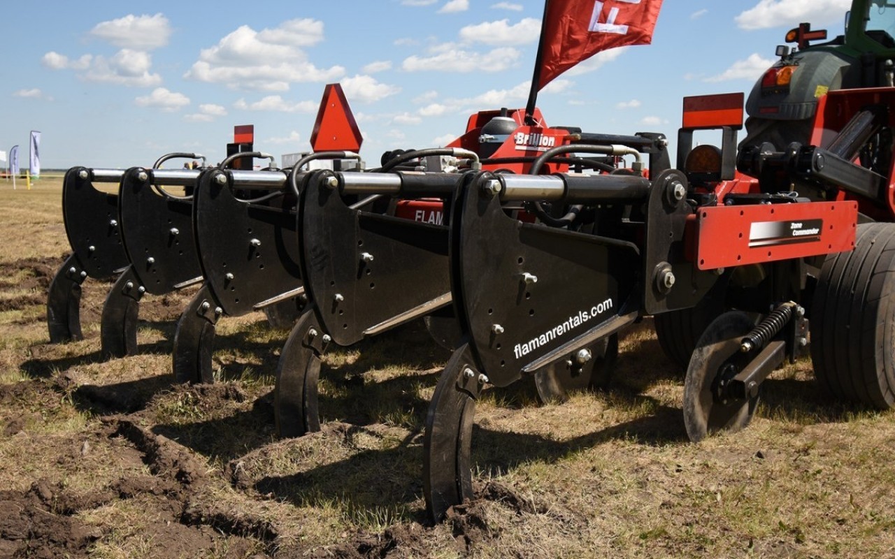 Brillion Disc Ripper | Farm Implements | Flaman Agriculture