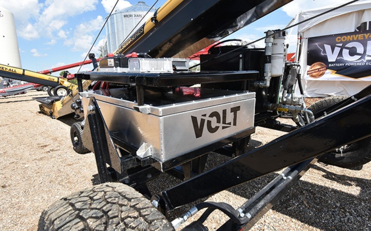 Convey-All VOLT Battery Powered Conveyor | Grain Handling | Flaman ...
