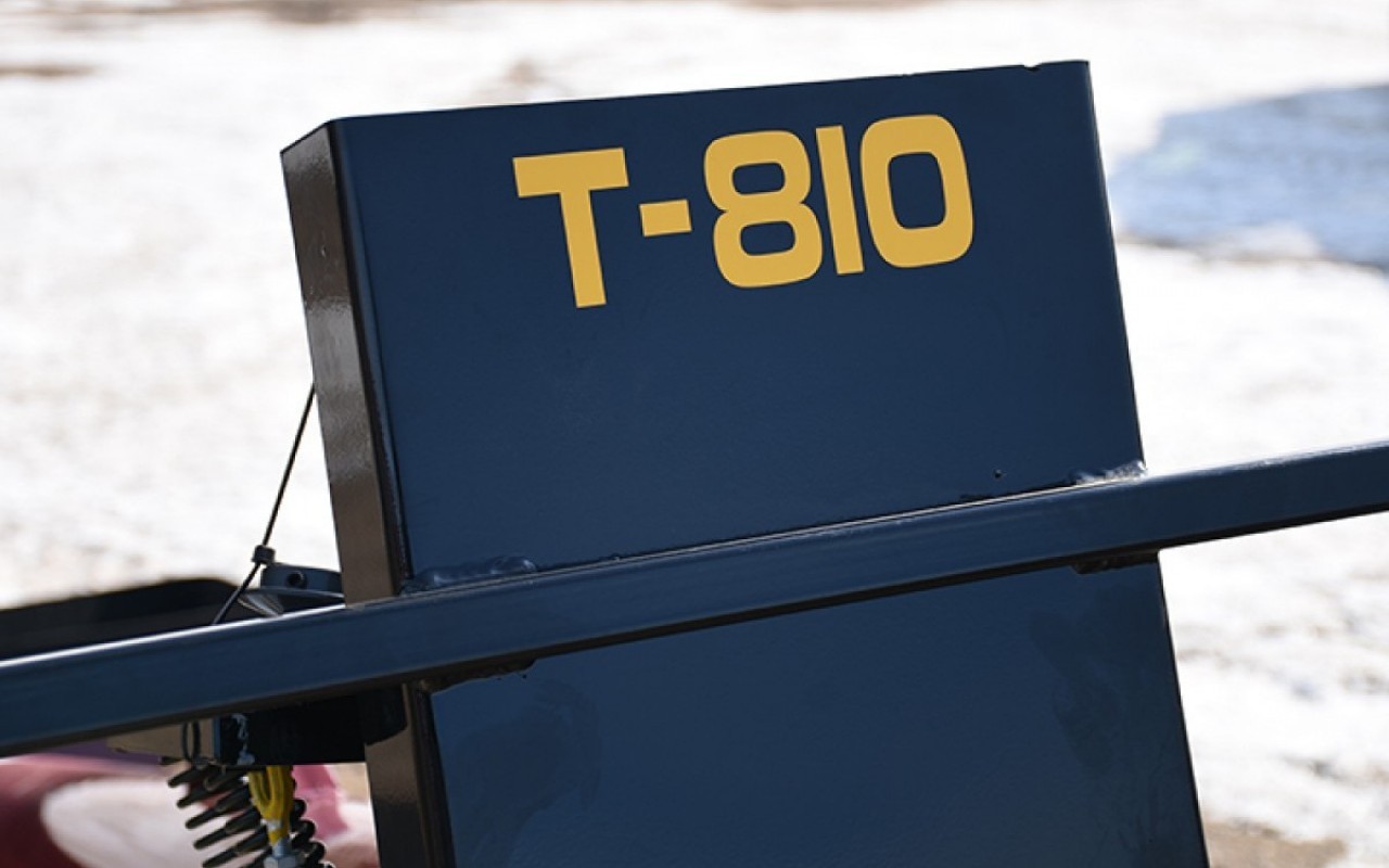 Pro Grain T-810 Transfer Auger | Grain Handling | Flaman Agriculture