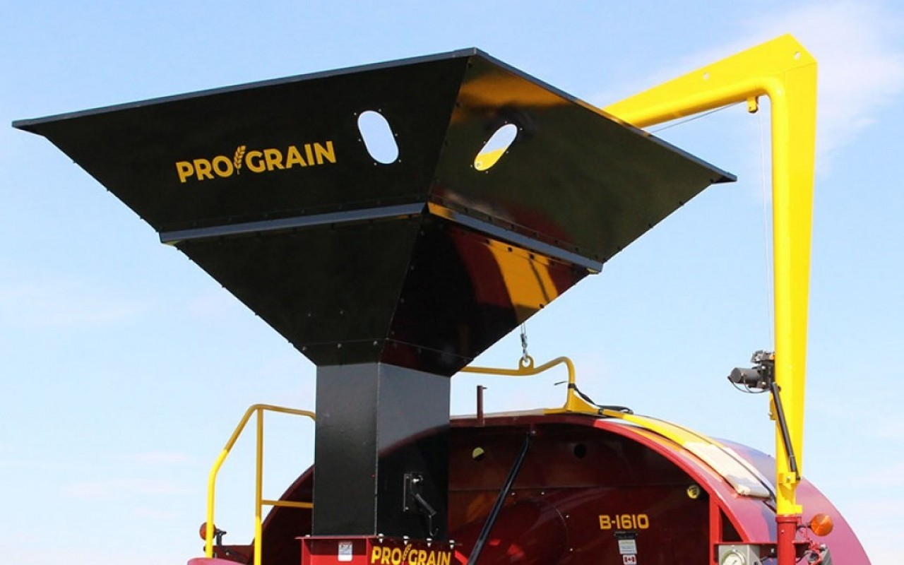Pro Grain Baggers | Grain Handling & Storage | Flaman Agriculture