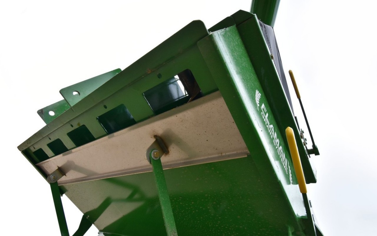 Kwik Kleen Grain Separator | Grain Cleaners | Flaman | Flaman Agriculture