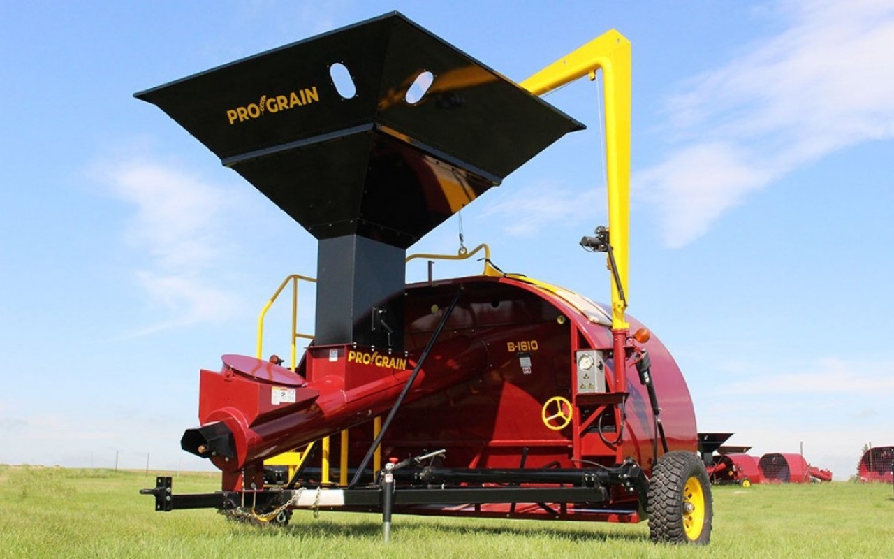 Pro Grain Baggers | Grain Handling & Storage | Flaman Agriculture