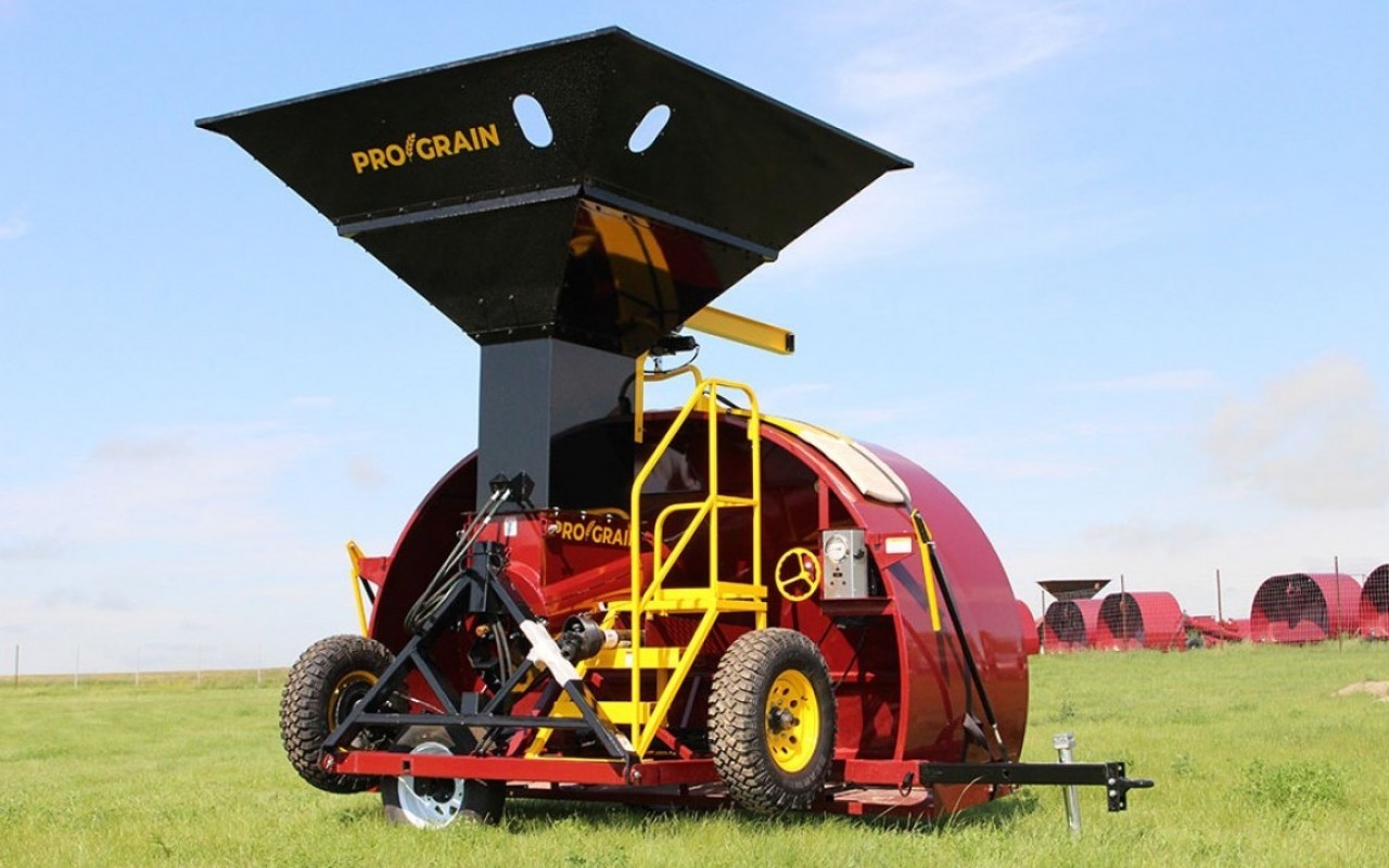 Pro Grain Baggers | Grain Handling & Storage | Flaman Agriculture