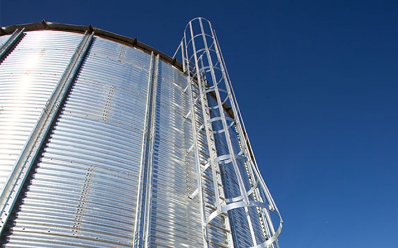 Flat Bottom Grain Bins - Twister | Grain Storage | Flaman Agriculture