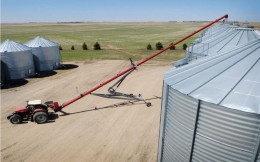 Grain Augers | Grain Handling | Flaman Agriculture