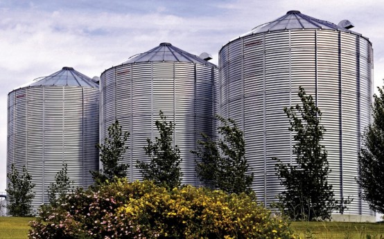 Meridian Flat Bottom Bins | Flaman Agriculture
